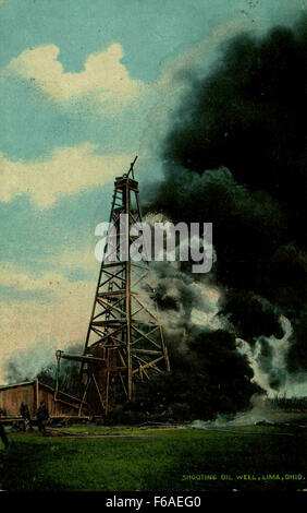 Shooting Oil Well Stock Photo - Alamy