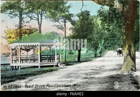 Shell Road Drive, Pass Christian, Miss Stock Photo - Alamy