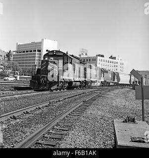 This image shows the Missouri Pacific (MoPac) diesel-electric road ...