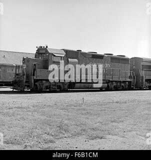 Southern Pacific Diesel Electric Switcher No. 1922, an iconic ...