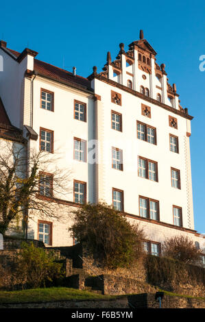 Colditz Castle, the supposedly "escape proof" Second World War prison ...