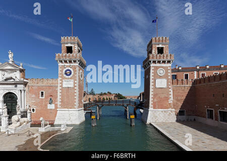 Gate and towers of Venetian Arsenal Stock Photo - Alamy