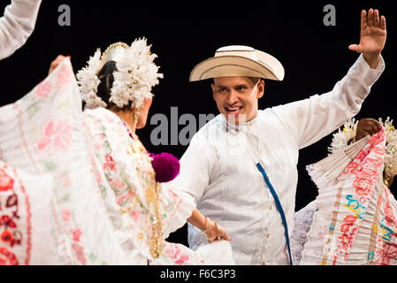 Agrupacion Panama Folklore from Ciudad de Panama, Panama, performing at ...