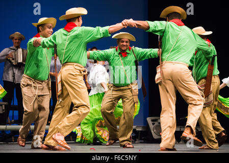Agrupacion Panama Folklore from Ciudad de Panama, Panama, performing at ...