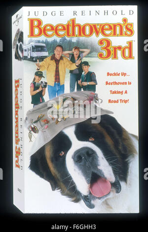 Jul 25, 2000; Hollywood, CA, USA; Actor JUDGE REINHOLD with BEETHOVEN ...