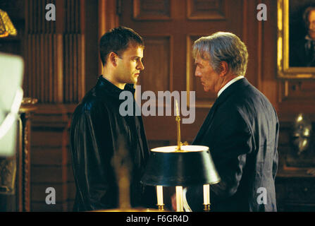 Jun 19, 2000; Toronto, ON, Canada; Actor JONNY LEE MILLER as Simon ...