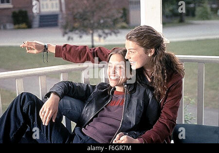 LOST & DELIRIOUS, Piper Perabo, Jessica Pare, 2001 Stock Photo - Alamy