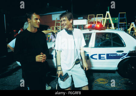 Jun 19, 2000; Toronto, ON, Canada; Actor JONNY LEE MILLER as Simon ...