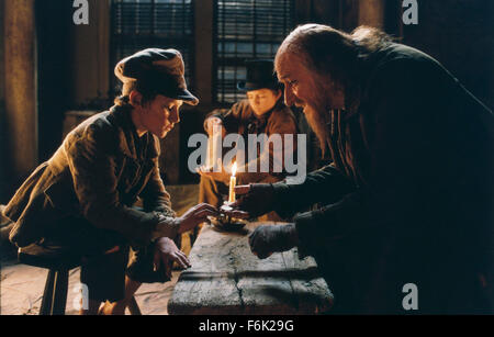 OLIVER TWIST, Barney Clark, Ben Kingsley, 2005, (c) Columbia/courtesy ...