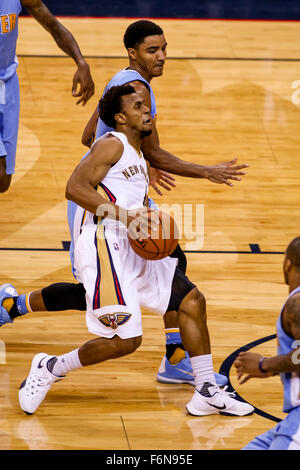 Denver Nuggets guard Ish Smith (14) in the first half of an NBA ...