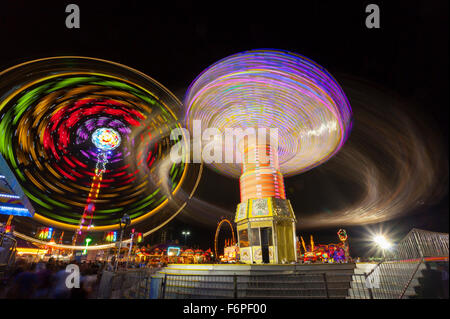 The Wave Swinger and Mach 3 rides at the Canadian National Exhibition ...
