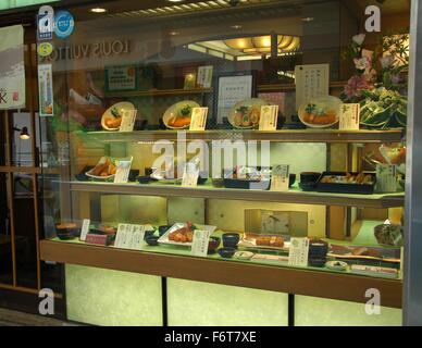 Artificial food, display of food of a restaurant, noodles with shrimps ...
