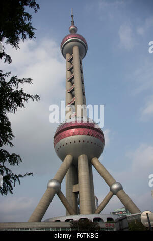 Oriental Pearl Tower Shanghai, China Stock Photo - Alamy