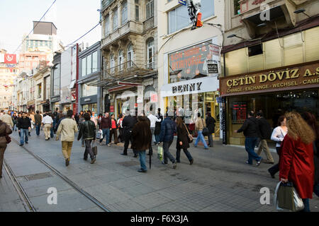 Istanbul's most popular pedestrian shopping mall, Istiklal Caddesi ...