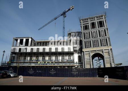Queen Mother Square, Poundbury, Dorset, UK Stock Photo - Alamy