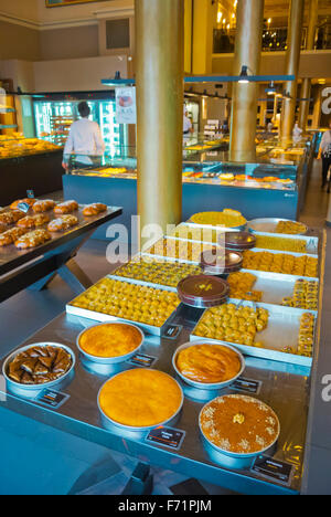 Cafe Veneti, upmarket chain cafe and bakery, Omonia square, Athens ...