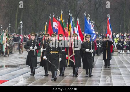 Vilnius, Lithuania. 23rd Nov, 2015. Soldiers wearing ancient Lithuanian ...