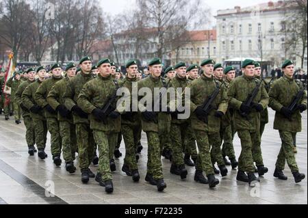 Vilnius, Lithuania. 23rd Nov, 2015. Soldiers wearing ancient Lithuanian ...