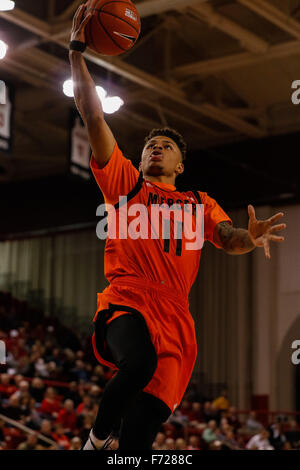 Davidson, NC, USA. 23rd Nov, 2015. Jake Belford (25) of the Davidson ...