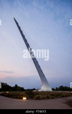 Sundial Bridge, Turtle Bay Exploration Park, Redding, California Stock ...