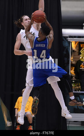 Nov. 25, 2015 - Williamsburg, VA, USA - 20151125 - Hampton forward ...