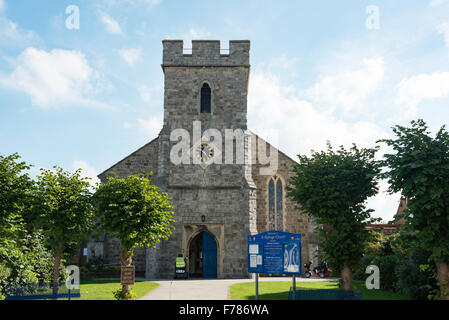 High Street and St Alphege Church, Solihull, West Midlands, England, UK ...
