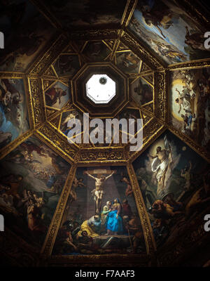 Medici Painted ceiling of the Chapel of the princes. Architect: Matteo Nagetti and Bernardo ...