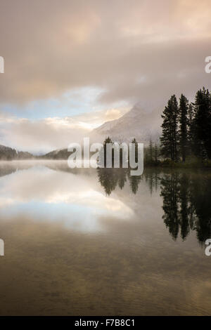 Sunrise, Two Jack Lake, Two Jack Lakeside Campground, Banff ...