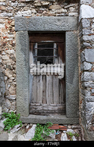 Hilltop Tuscan village of Montefegatesi in the mountains above Bagni di ...