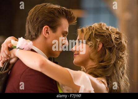 FOOTLOOSE 2011 Paramount film with Julianne Hough and Kenny Wormald ...