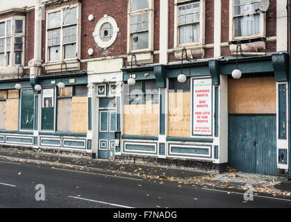 Boarded up Captain Cook pub in Middlesbrough, north east England. UK ...