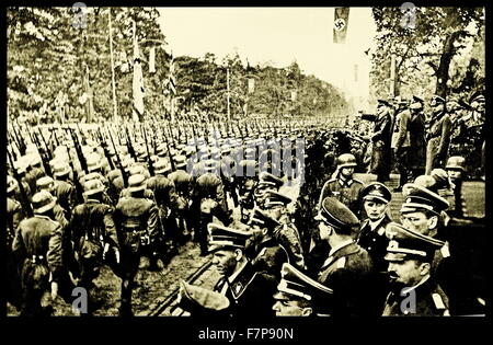 Hitler Victory Parade Warsaw 1939 Stock Photo - Alamy