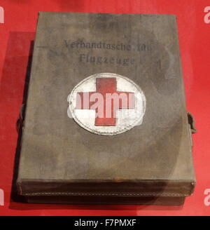 German WWI first aid kit in wooden box of the First World War One in ...