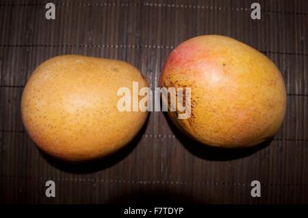 Delicious Australian Mango Big size Stock Photo - Alamy