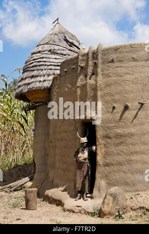 Takienta (tower houses) and ancestor shrines, Koutammakou, "Land of the ...