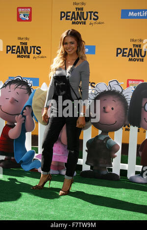 the premiere of THE PEANUTS MOVIE Featuring: Jennifer Freeman, Isabella ...