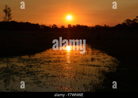 OUTBACK AUSTRALIAN SUNSET OVER WATER Stock Photo - Alamy