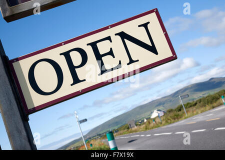 Open Sign on Diagonal Slant Stock Photo - Alamy