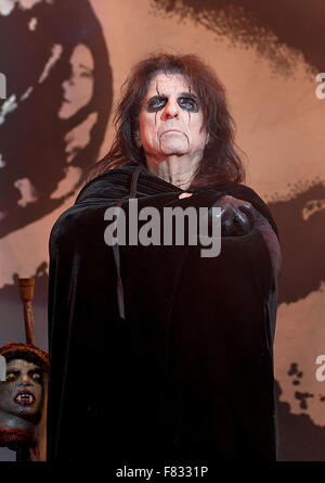 Alice Cooper performing at Manchester Arena Featuring: Alice Cooper ...