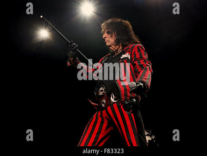 Alice Cooper performing at Manchester Arena Featuring: Nita Strauss ...
