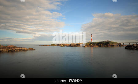 Buchan Ness Lighthouse, also known as Boddam Lighthouse Boddam ...