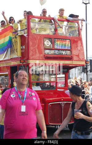 london gay pride 2015 people march Stock Photo - Alamy