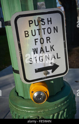 Push Button to Cross at Crosswalk Stock Photo: 95049868 - Alamy
