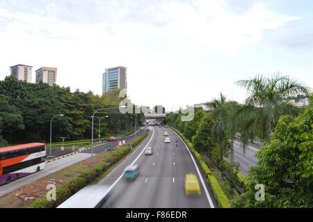 AYE expressway singapore the biggest highway Stock Photo - Alamy