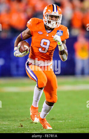 Clemson running back Wayne Gallman (9) during the NCAA college football ...