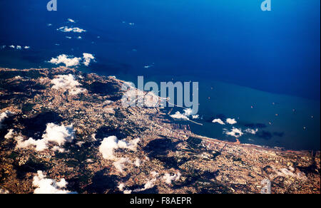 An aerial view of Algiers, the capital of Algeria Stock Photo: 91198926 ...