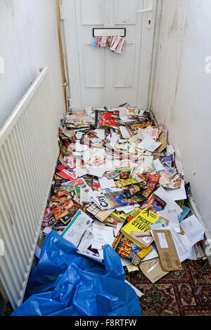 pile of junk mail Stock Photo - Alamy