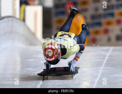 Tina Hermann of Germany starts during the women's Skeleton competition ...