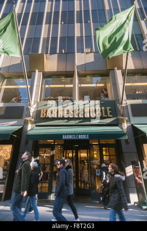 A Barnes & Noble bookstore is seen in Manhattan, New York City. (Photo ...