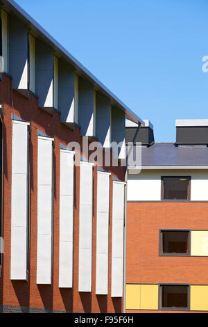Mackinder and Stenton halls of residence, University of Reading ...